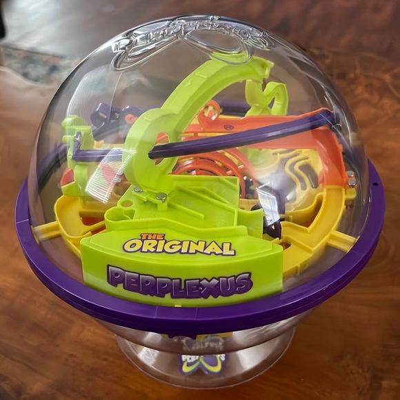 perplexus | Toys | The Original Perplexus Maze Puzzle Ball With Stand ...